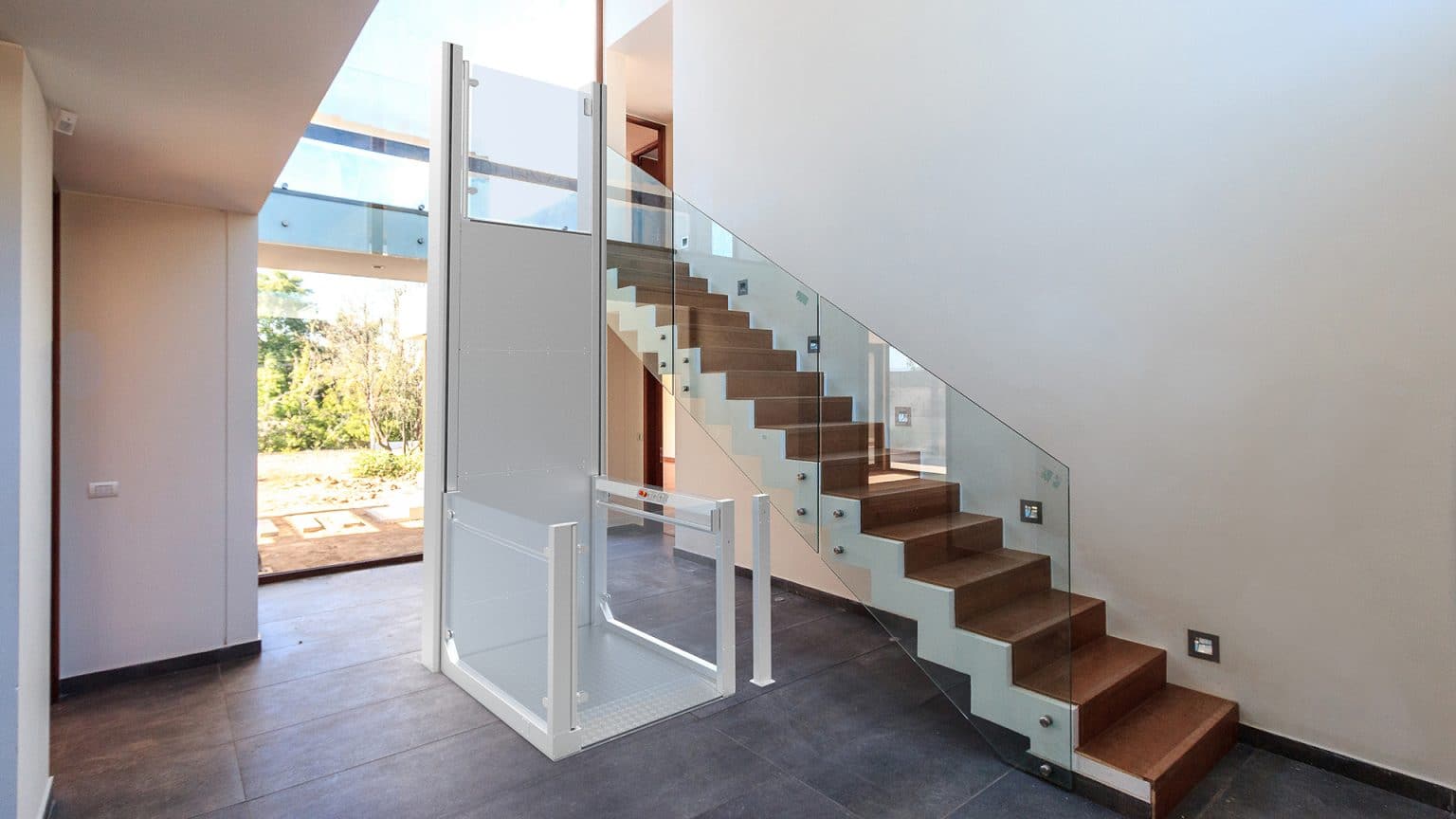 Platform Lifts UK | Quality Lifting Solutions by Gartec