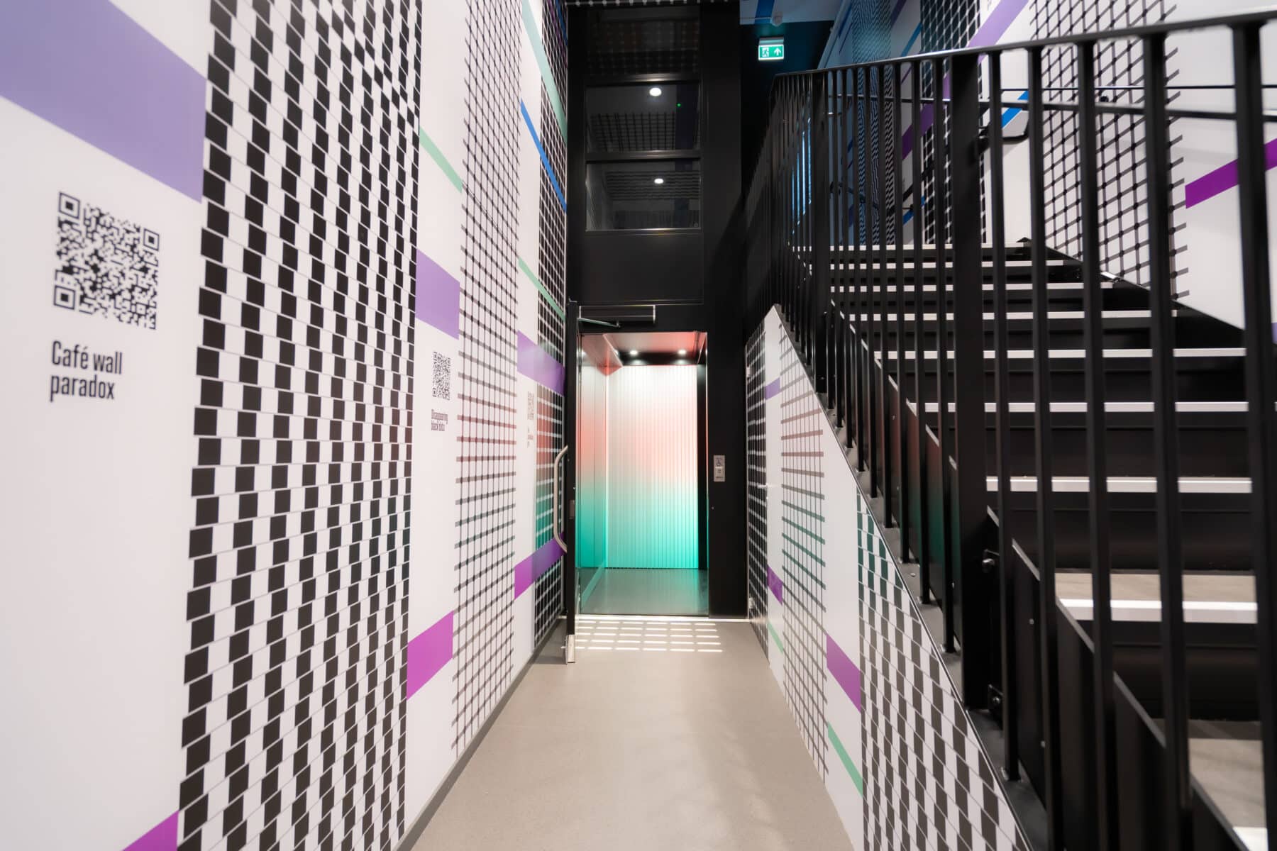 Motala 2000 Platform Lift & Cabin Platform Lift | Gartec UK