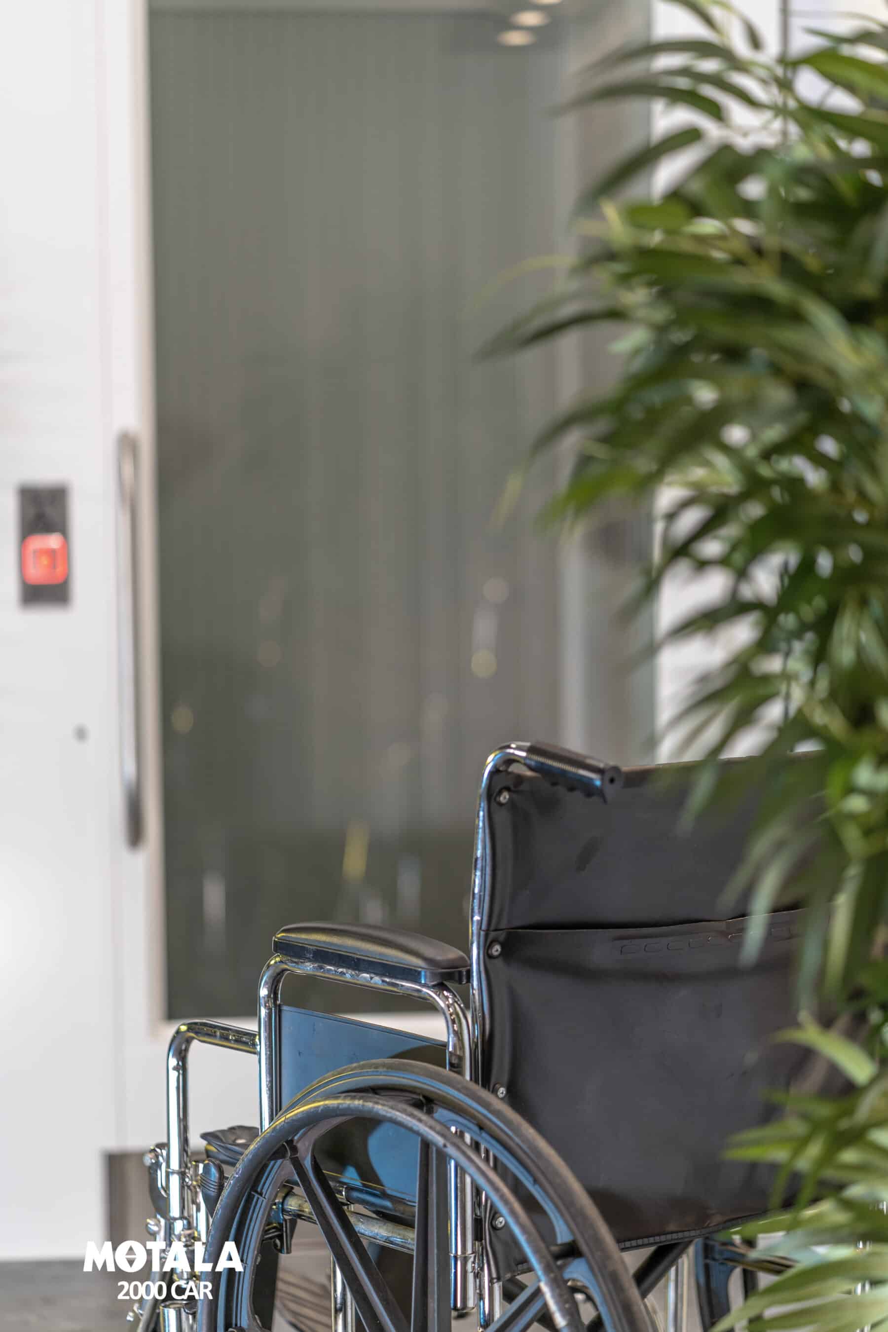 Motala 2000 Platform Lift & Cabin Platform Lift | Gartec UK